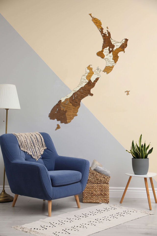 Wooden Map of New Zealand | 68travel