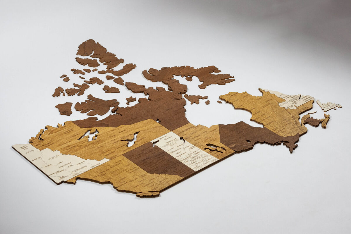Wooden Map of Canada | 68travel