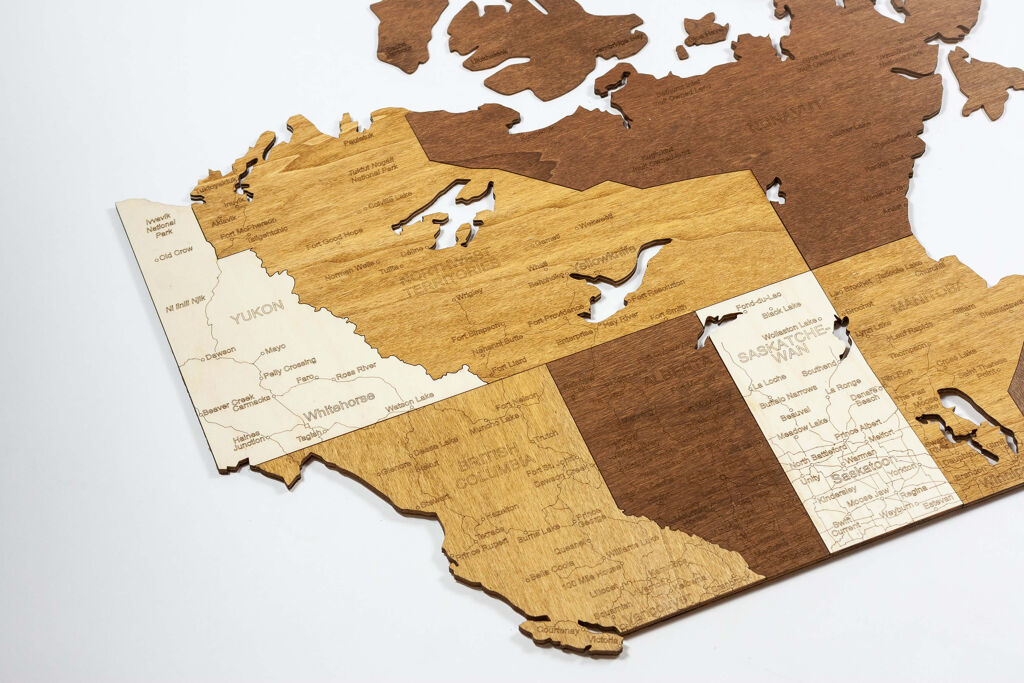Wooden Map of Canada | 68travel