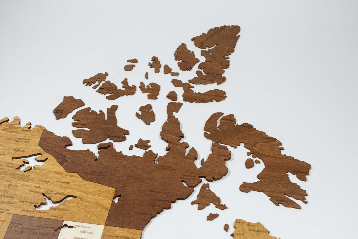 Wooden Map of Canada | 68travel