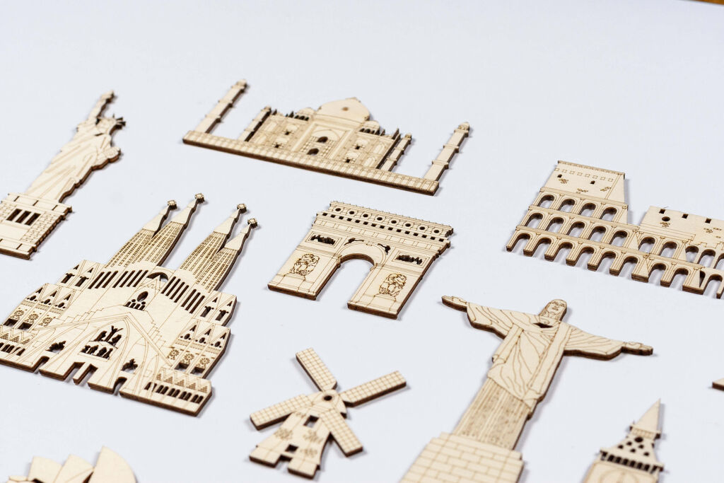 Wooden Landmark Ornaments | 68travel