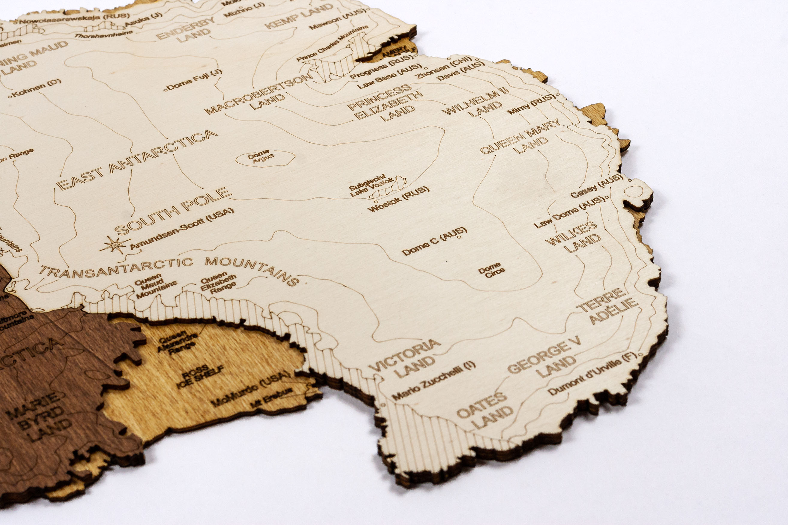 3D drevená mapa Antarktídy | 68travel