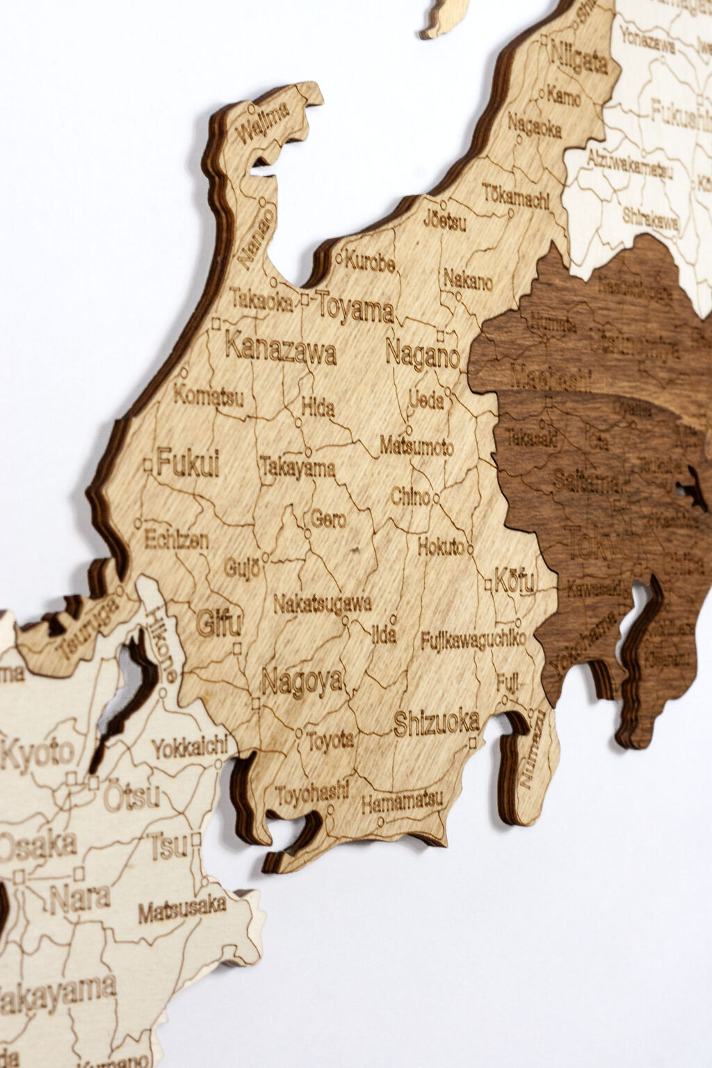 Wooden Map of Japan | 68travel
